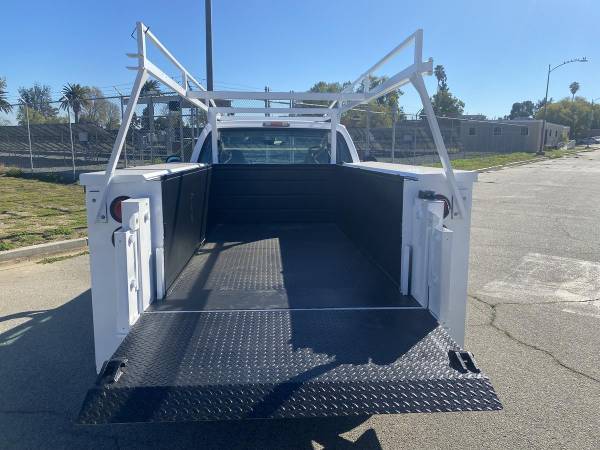 2006 Ford F-350 F350 F 350 Service Body/Utility Truck with Lift for ...